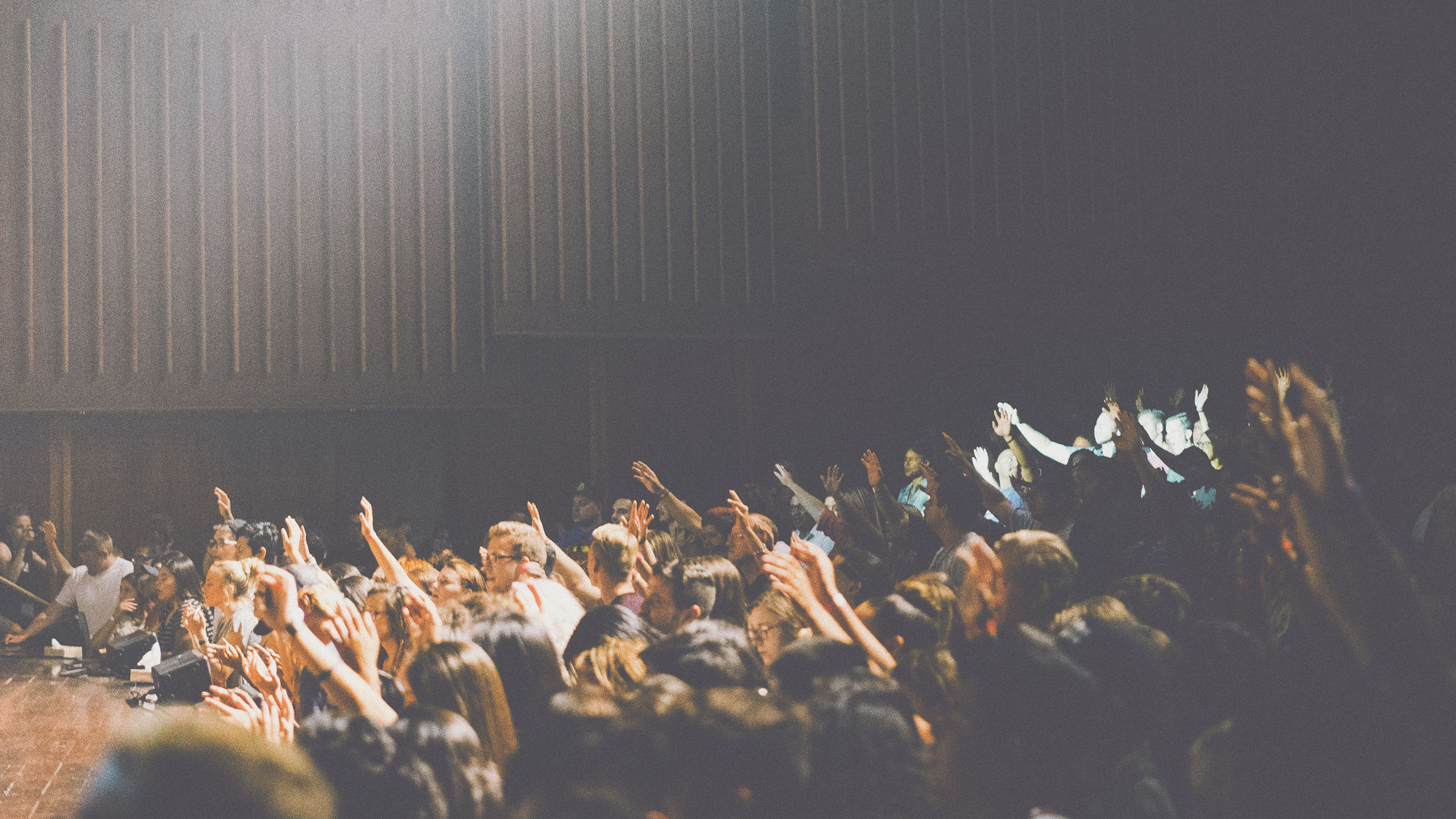 Australia Youth Conference 2010 – Light Bearers